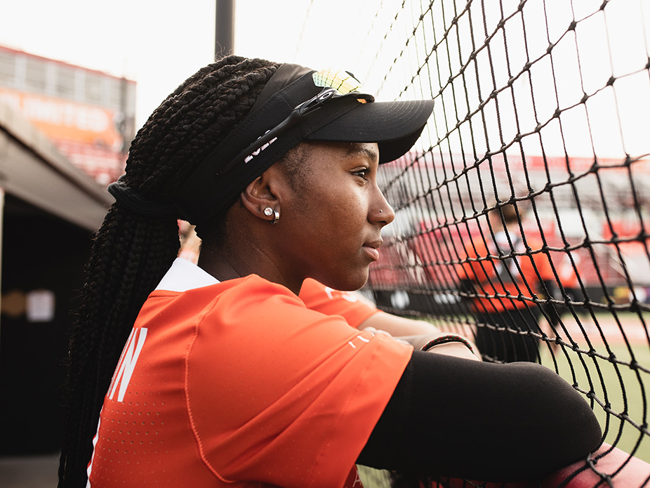 Watch Going Pro: Janae Jefferson